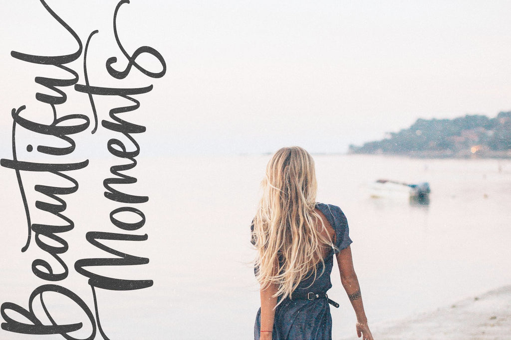 Delightful - Modern Script Font - So Fontsy