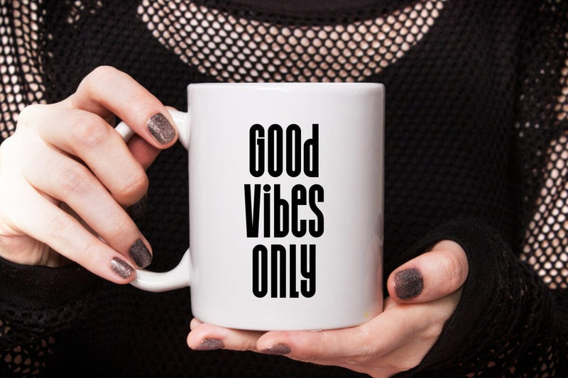 Athletic Vintage - Retro Sans Serif Font - So Fontsy