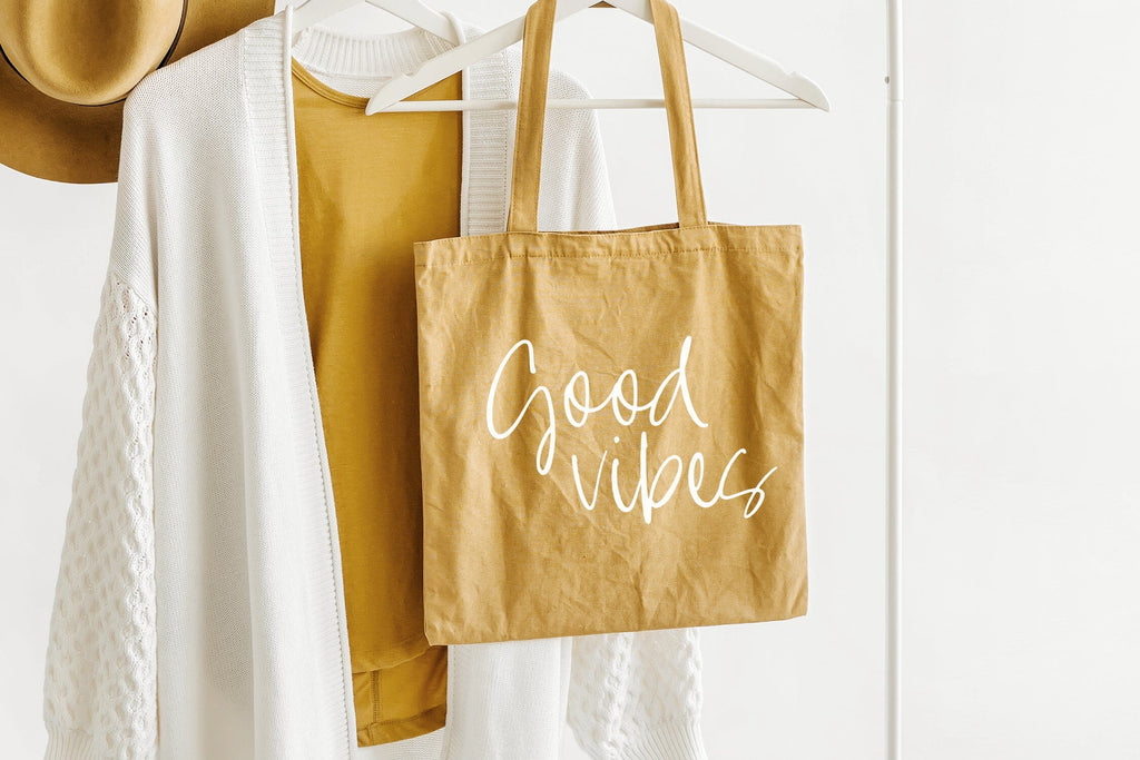 Betty Dolls - Modern Handwritten Script Font - So Fontsy