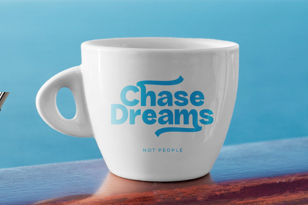 Chase Dreams - Display Sans Serif Font - So Fontsy