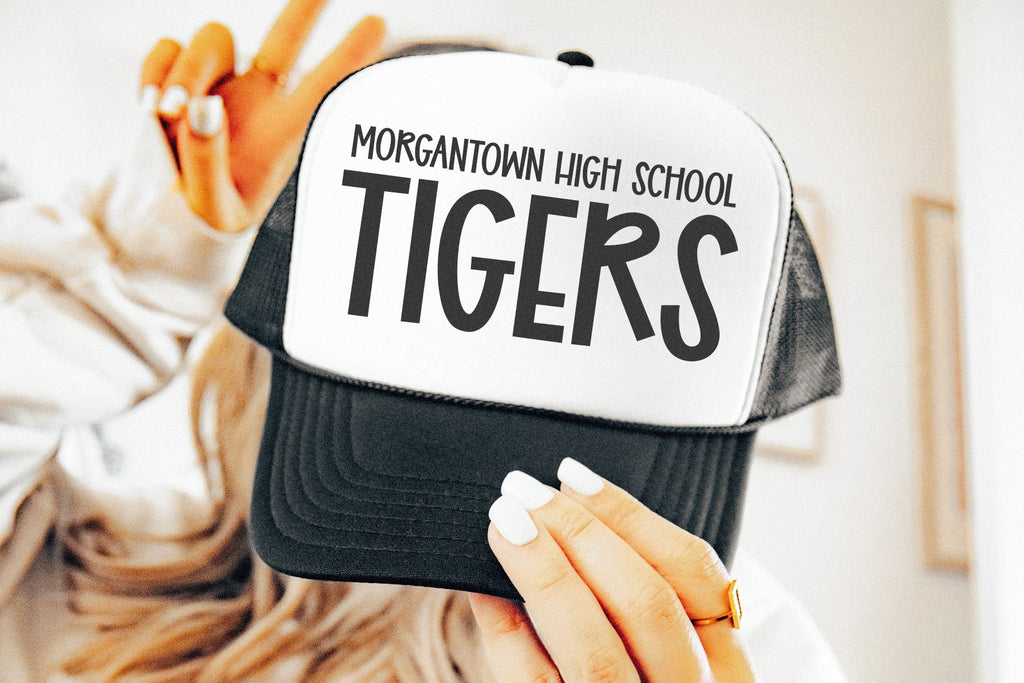 Girls Club - Cute Quirky Font - So Fontsy