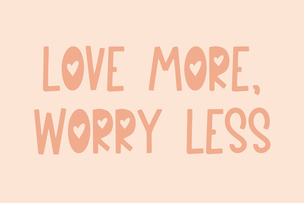 Heartbreaker, Handwritten Font with Hearts - So Fontsy