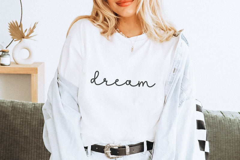 Luna Mae - Cute Script Font - So Fontsy