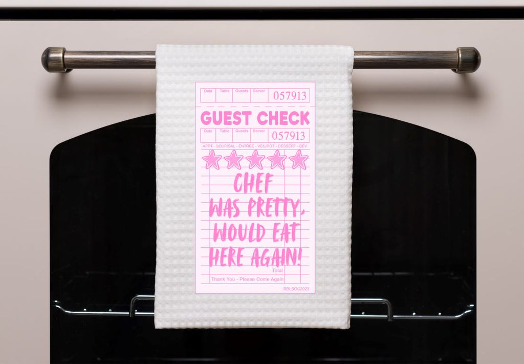 Pretty Chef Guest Check Kitchen Design - So Fontsy