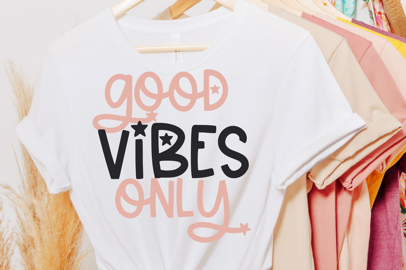 Rising Star, Cute Handwritten Font with Stars - So Fontsy