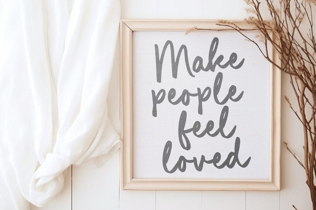 Simple Cakes - Handwritten Script Font - So Fontsy