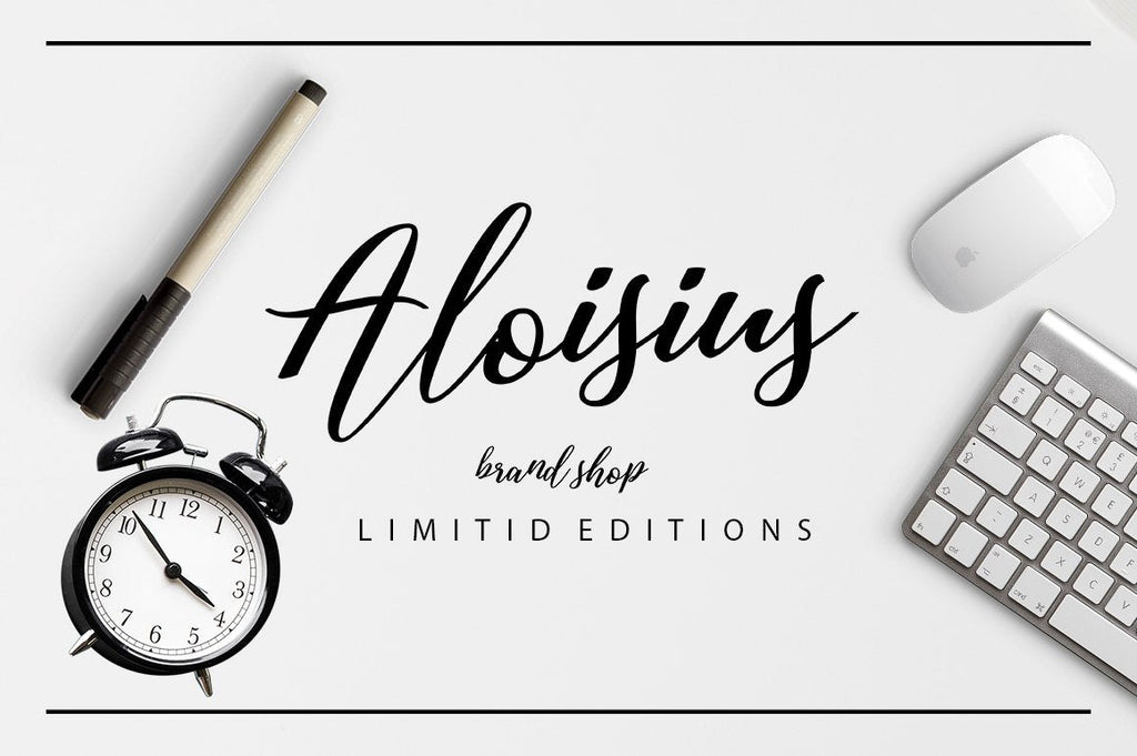 Austina Script - So Fontsy