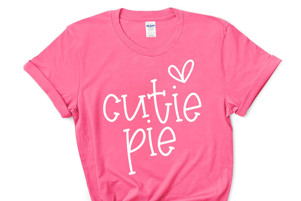 Beauty Queen - Handwritten Serif Font - So Fontsy