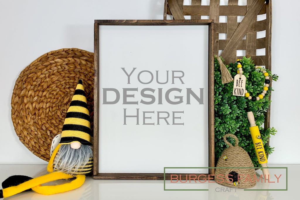 Bee themed sign | Mockup - So Fontsy
