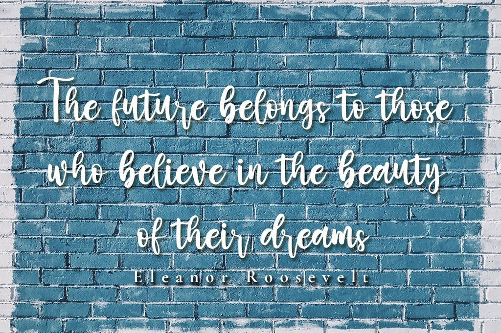 Casey Martin - Calligraphy script - So Fontsy