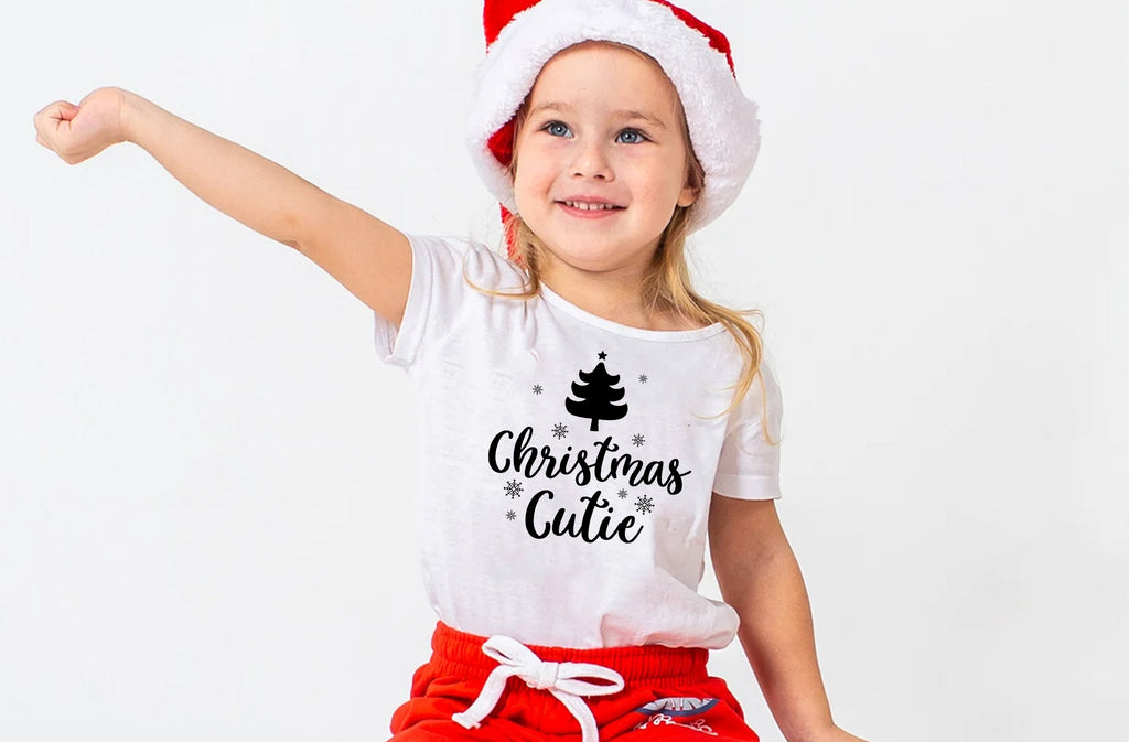 Christmas SVG Bundle, Merry Christmas SVG, Little Girl Christmas, Baby ...