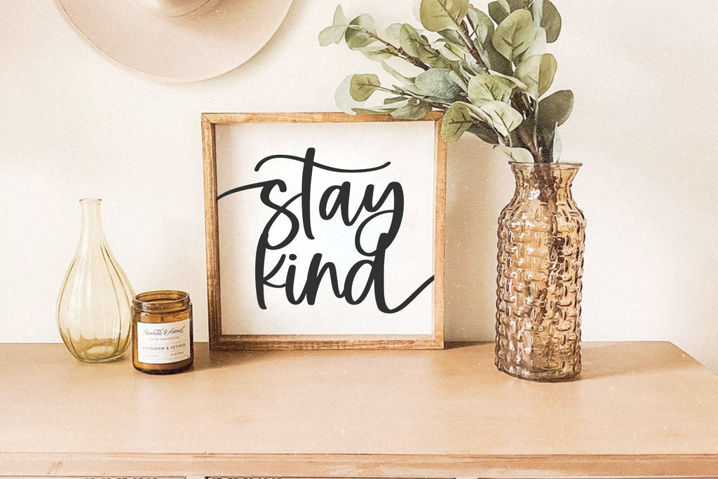 Delightful - Modern Script Font - So Fontsy