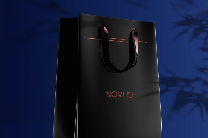 Deluxe – Modern Font - So Fontsy