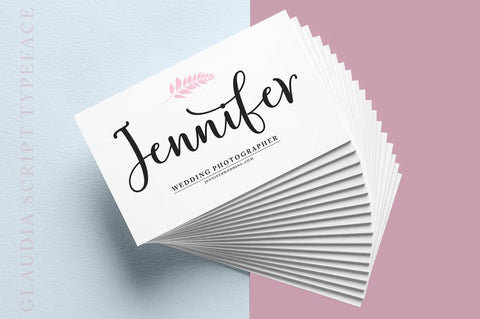 Glaudia Script - So Fontsy