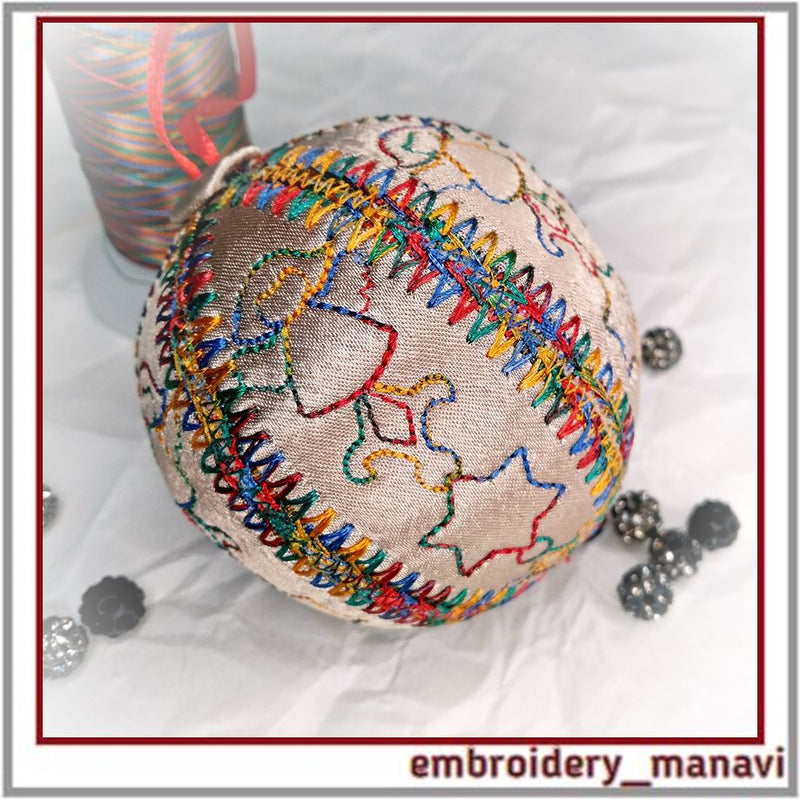 In the hoop Christmas decor ball machine embroidery design. - So Fontsy
