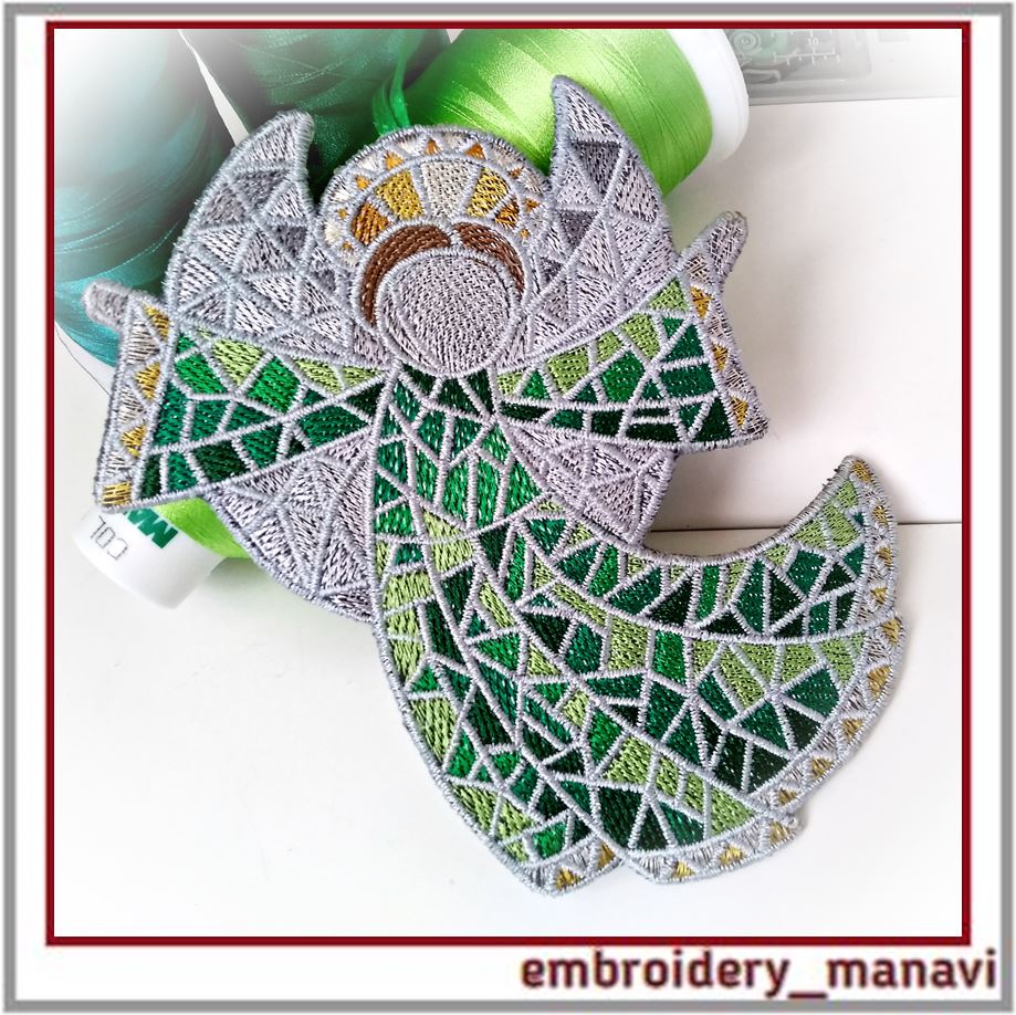 In the hoop set Christmas angels Machine Embroidery Design. - So Fontsy