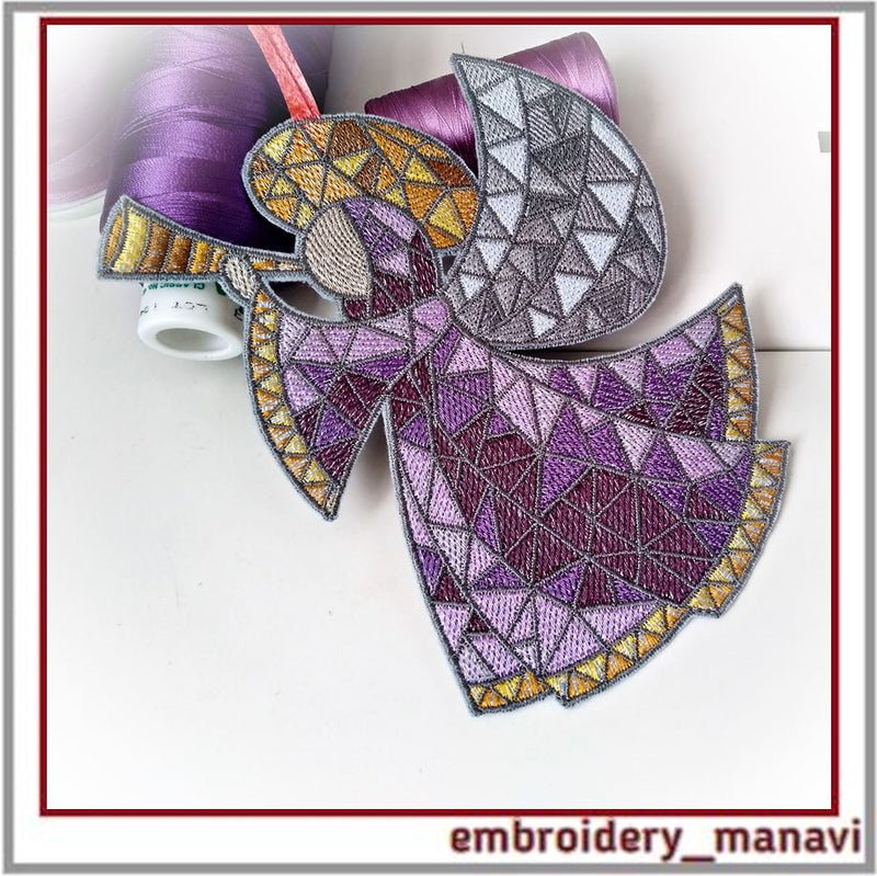 In the hoop set Christmas angels Machine Embroidery Design. - So Fontsy