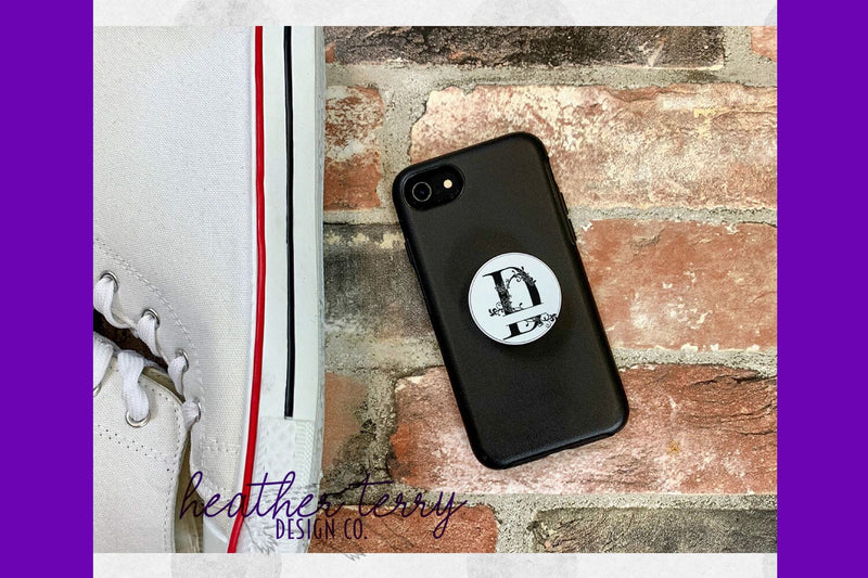 Leafy Wreath Monogram SVG bundle - So Fontsy