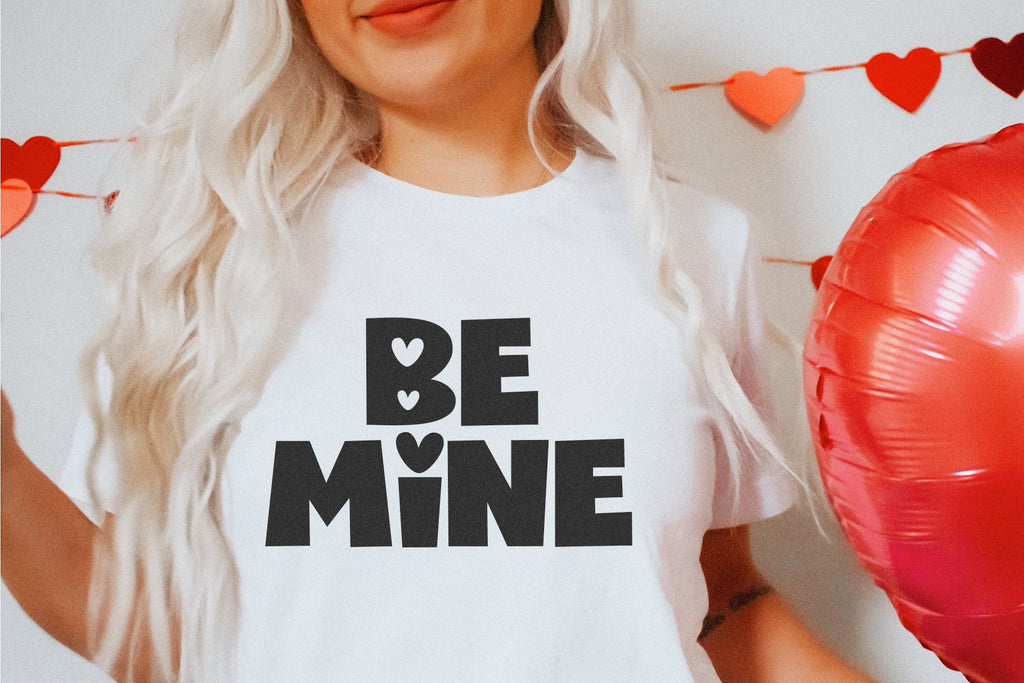 Love Vibes - Cute Block Font - So Fontsy