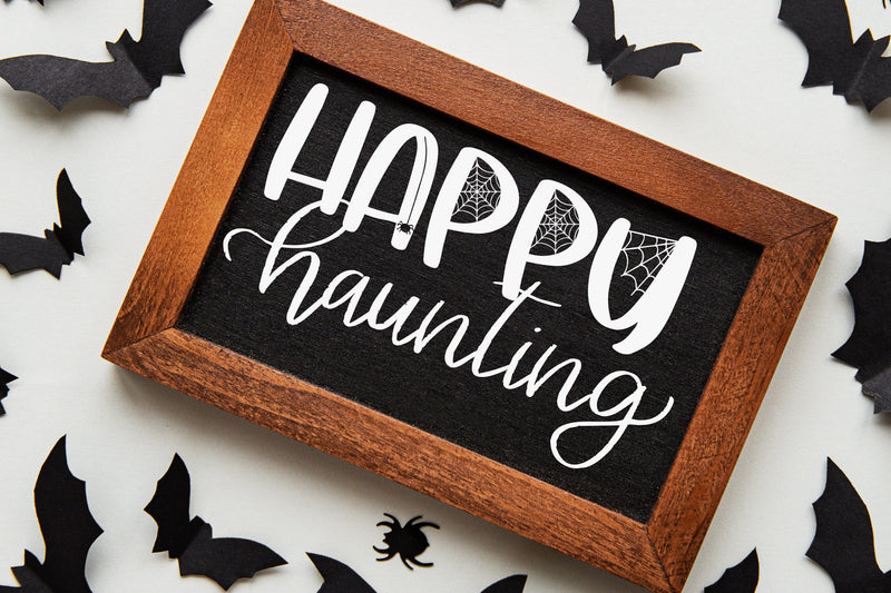 Lovely Haunting - So Fontsy