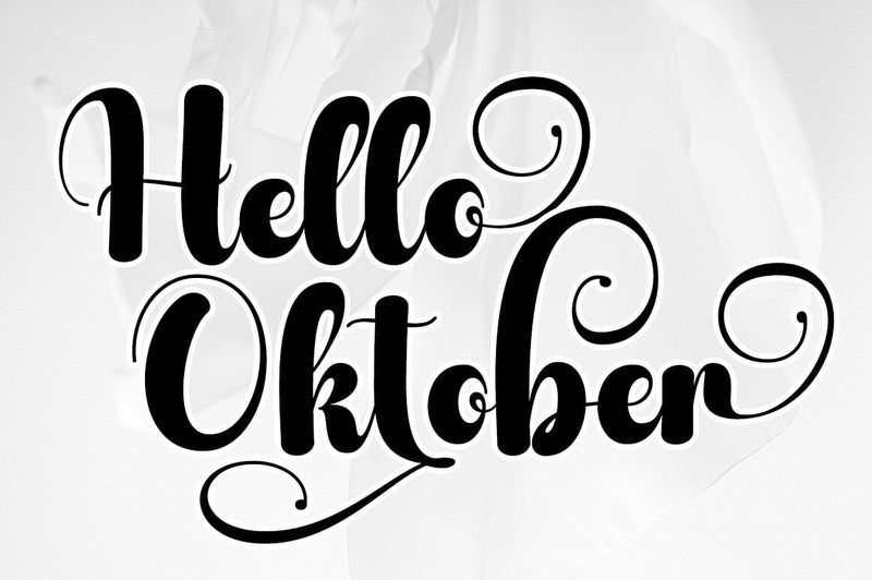 Lustia Script - So Fontsy