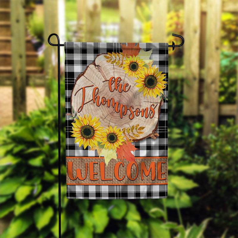 Magnolias on Wood Slice Garden Flag Design, Welcome Magnolias Ready to ...