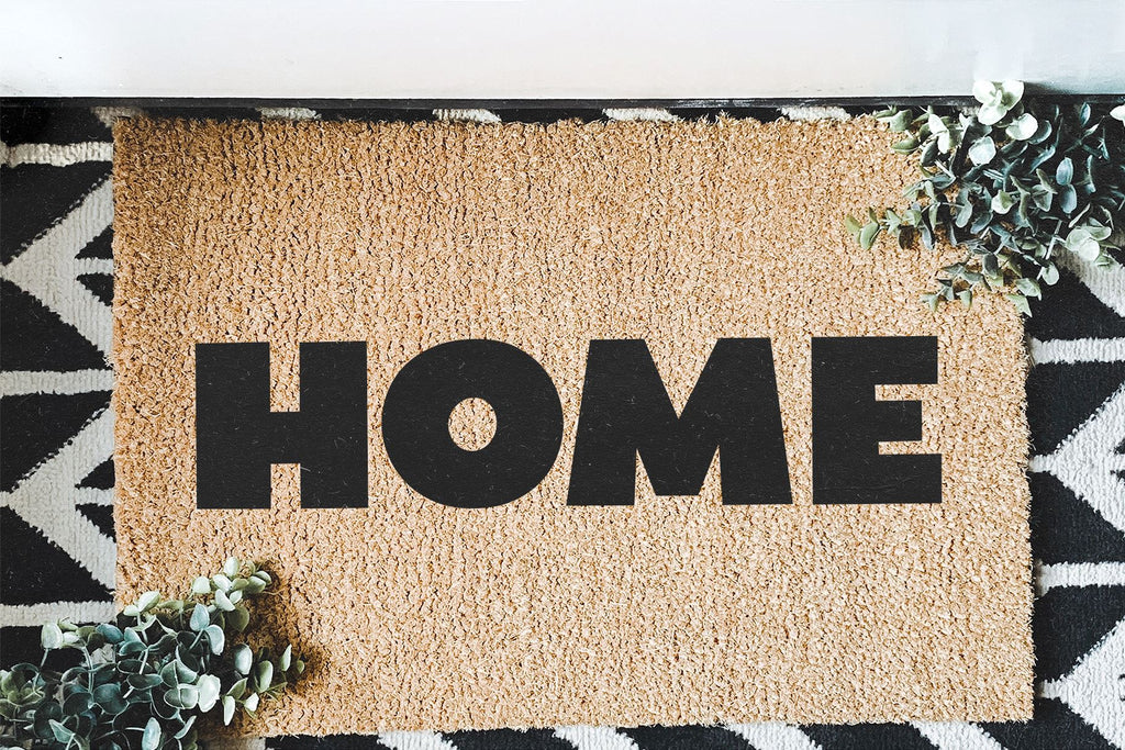 Make - Bold Handwritten Font - So Fontsy