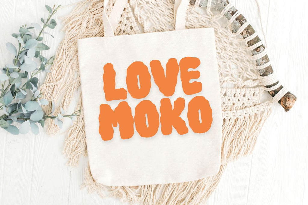 Moko Wave - Playful Display Font - So Fontsy