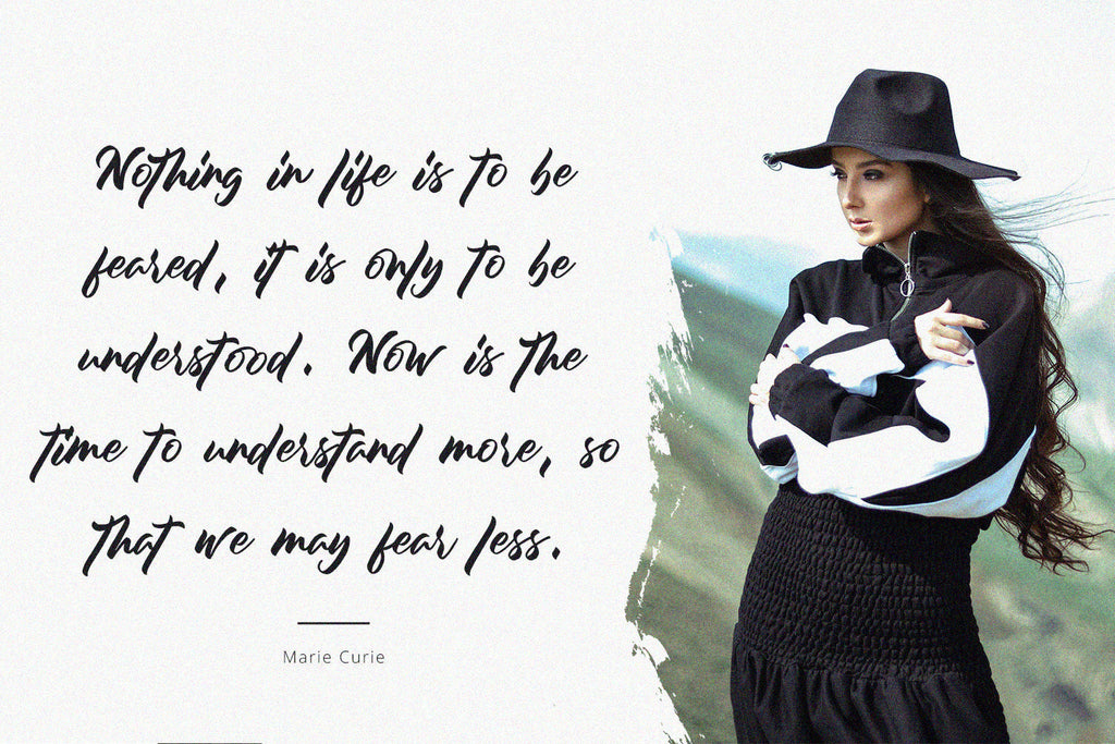 Monterey - Modern Script Font - So Fontsy