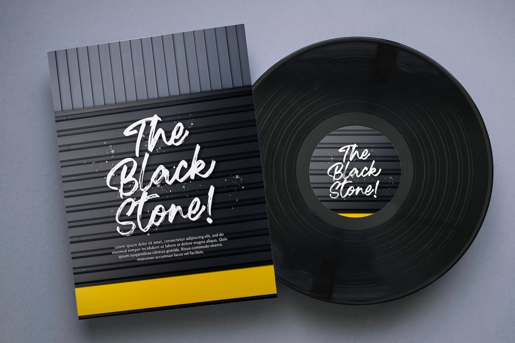 Ramez - Textured Brush Font - So Fontsy