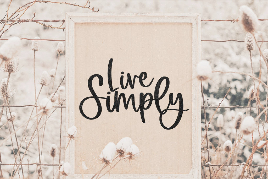 Rightly - Handwritten Script Font - So Fontsy
