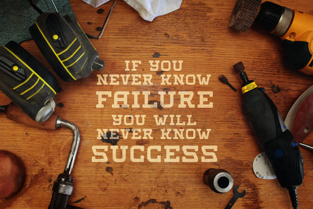 ROTTERDAM REDEMPTION Typeface - So Fontsy