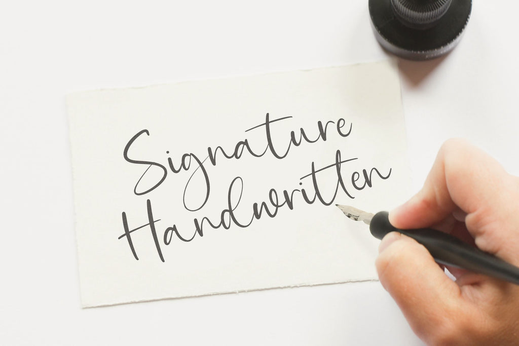 Ruxtoni Modern Handwritten Font - So Fontsy