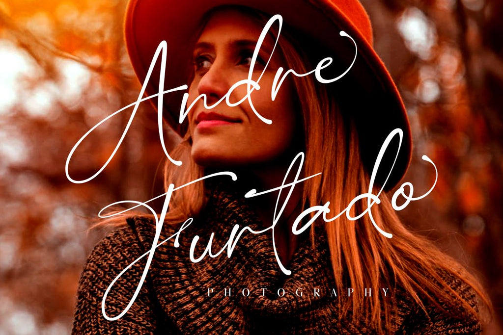 Saritha // Modern Calligraphy Font - So Fontsy