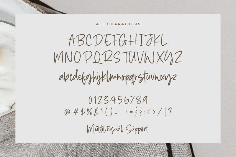 Smoky Diamond - Handwritten Script Font - So Fontsy