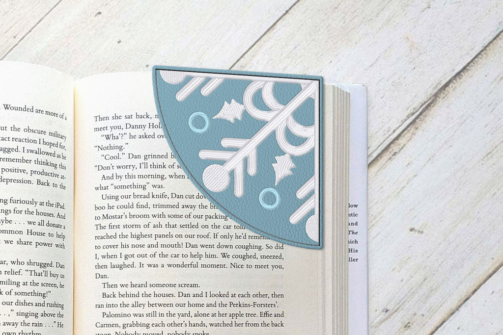 Snowflake Corner Bookmark ITH Applique Embroidery - So Fontsy