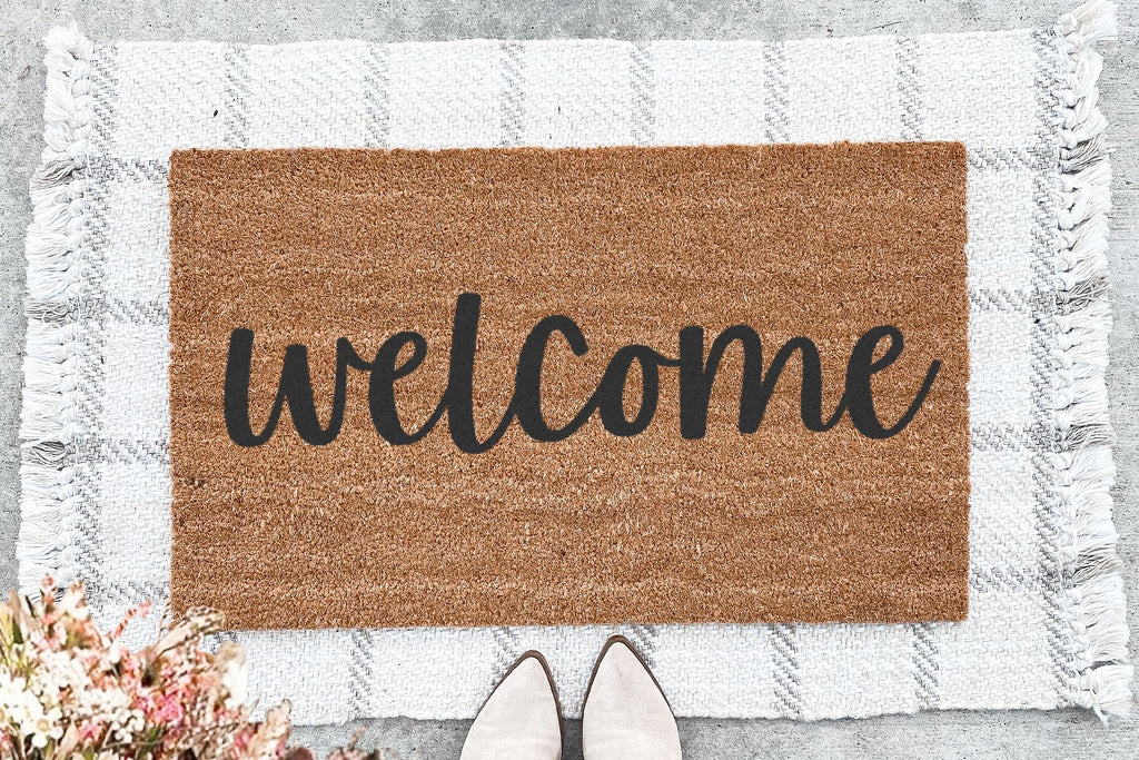 Spiced Cupcake - Handwritten Script Font - So Fontsy