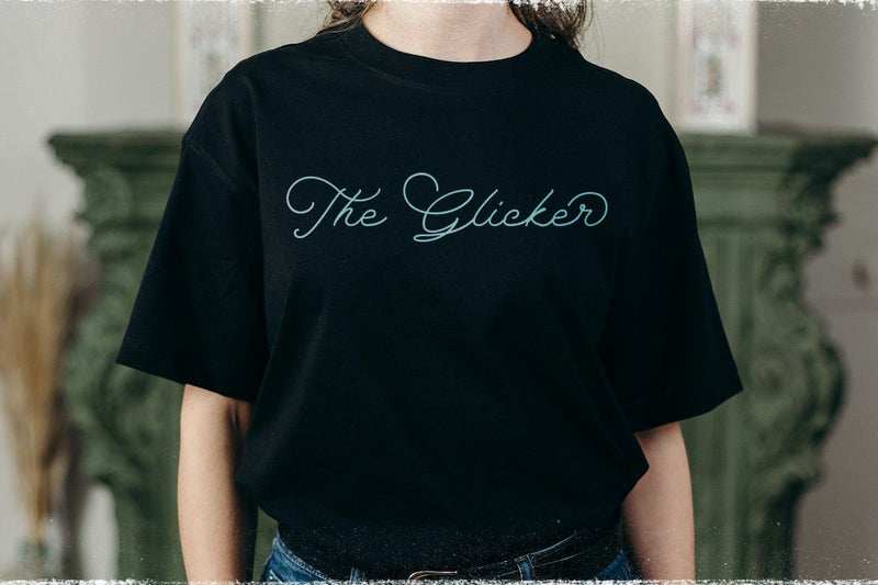 The Saily - Monoline Retro Script Font - So Fontsy