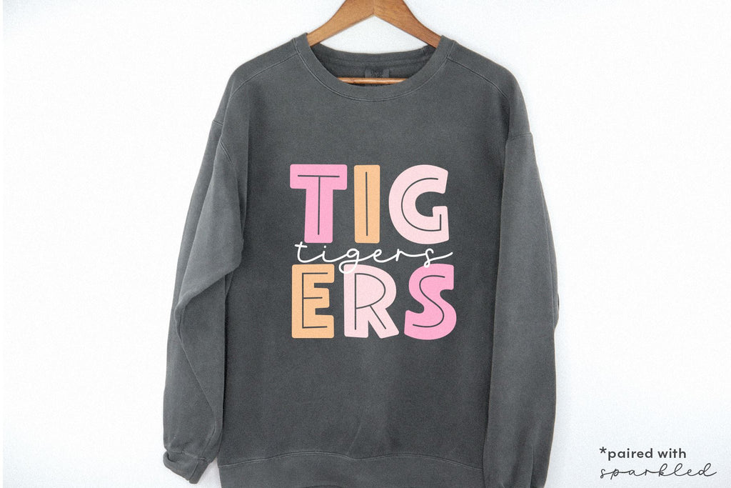 Touchdown - Cute Inline Font - So Fontsy