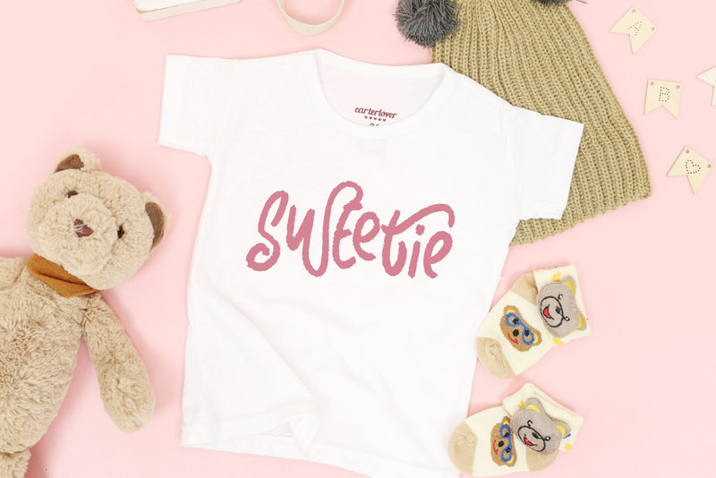 Unicorn Glowing - So Fontsy