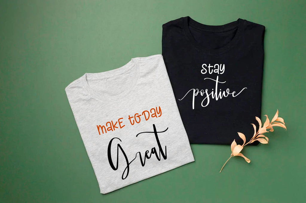 White Gown Handwritten Script Font - So Fontsy